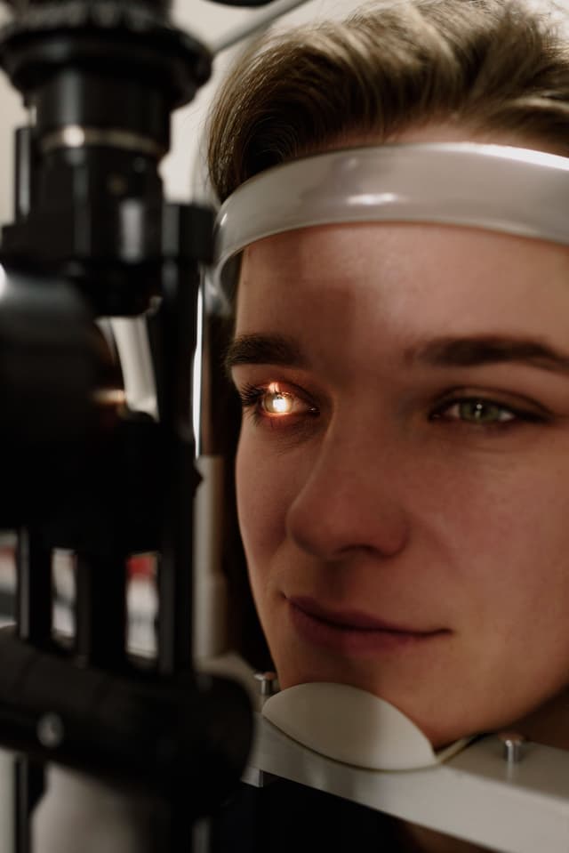 Understanding Black Spots in Vision: Causes, Symptoms, and Treatment ...