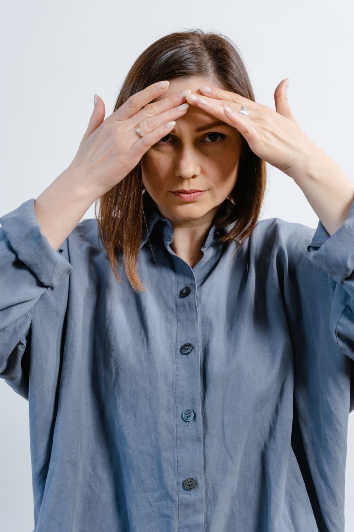 Cheeks Drooping: Causes, Prevention, and Treatment Options | Harmony ...