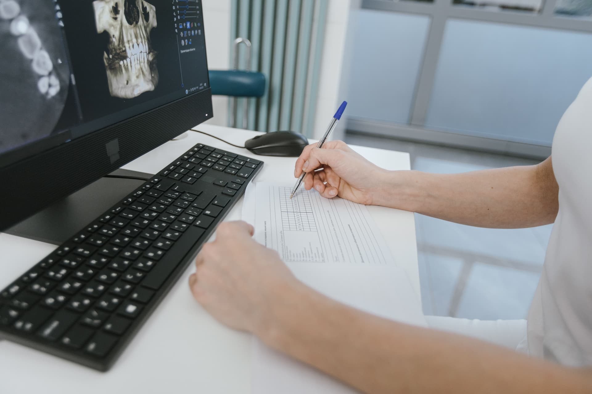 Understanding the Role of a Liver Doctor: What is a Hepatologist ...